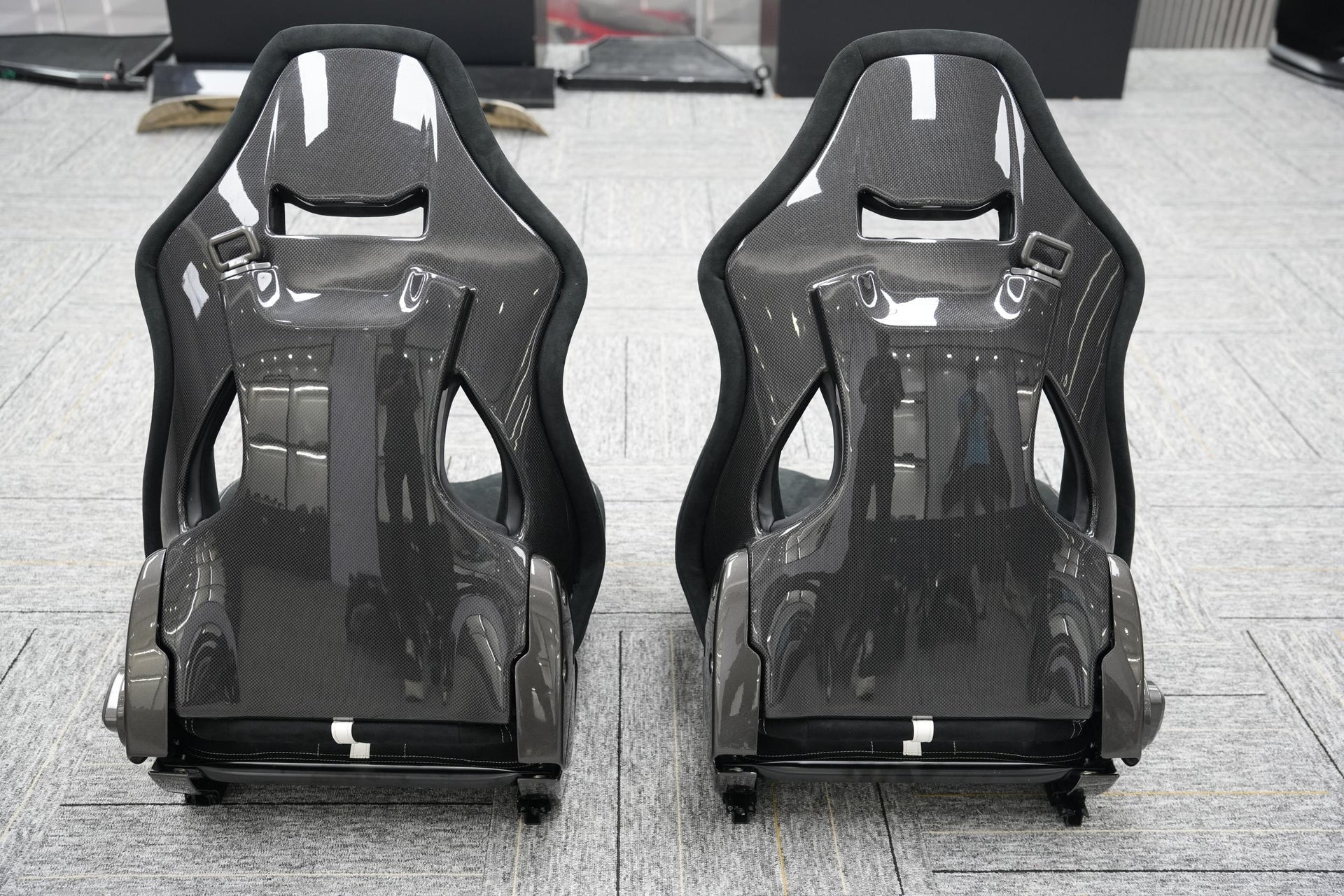 CARBON SPORT SEATS – Tuning Empire